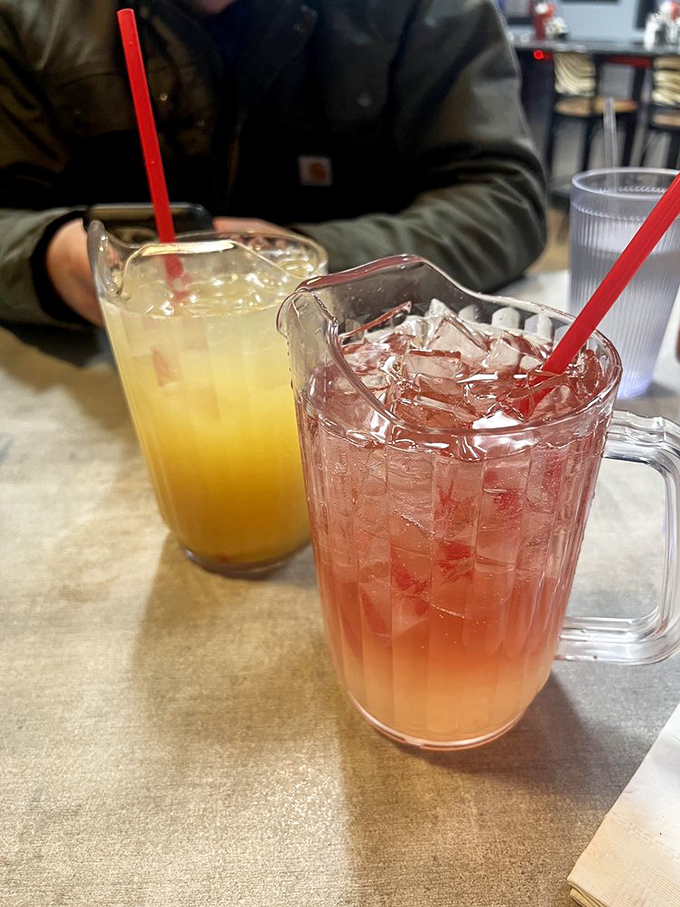 Pitchers of sweet tea and lemonade – the unofficial beverages of Southern hospitality, served ice-cold and refilled without asking.