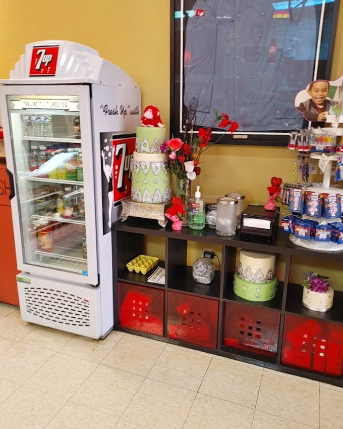 Even the refrigerator and storage area are meticulously organized. That Valentine's-themed display cake is just showing off at this point.