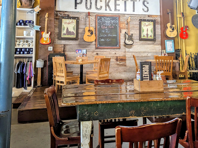Guitars on the wall remind you that in Tennessee, music and food share the same soul. This isn't decoration &ndash; it's the restaurant's heartbeat.