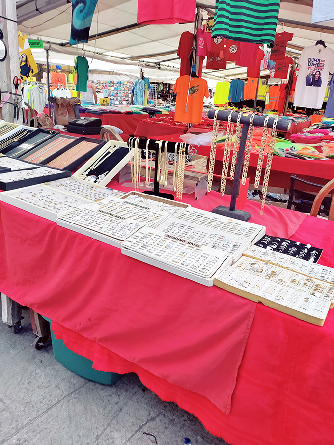 Treasure hunters, rejoice! This jewelry display offers everything from everyday sparkle to statement pieces that conversation-start themselves.