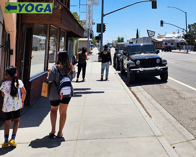 Pizza with a side of panorama. Even everyday errands in Lone Pine come with extraordinary views that most people only see in calendars.