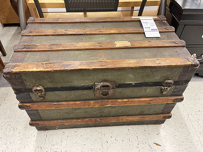 This vintage trunk has more stories than your grandpa. Perfect for coffee table, storage, or pretending you're about to board the Hogwarts Express.