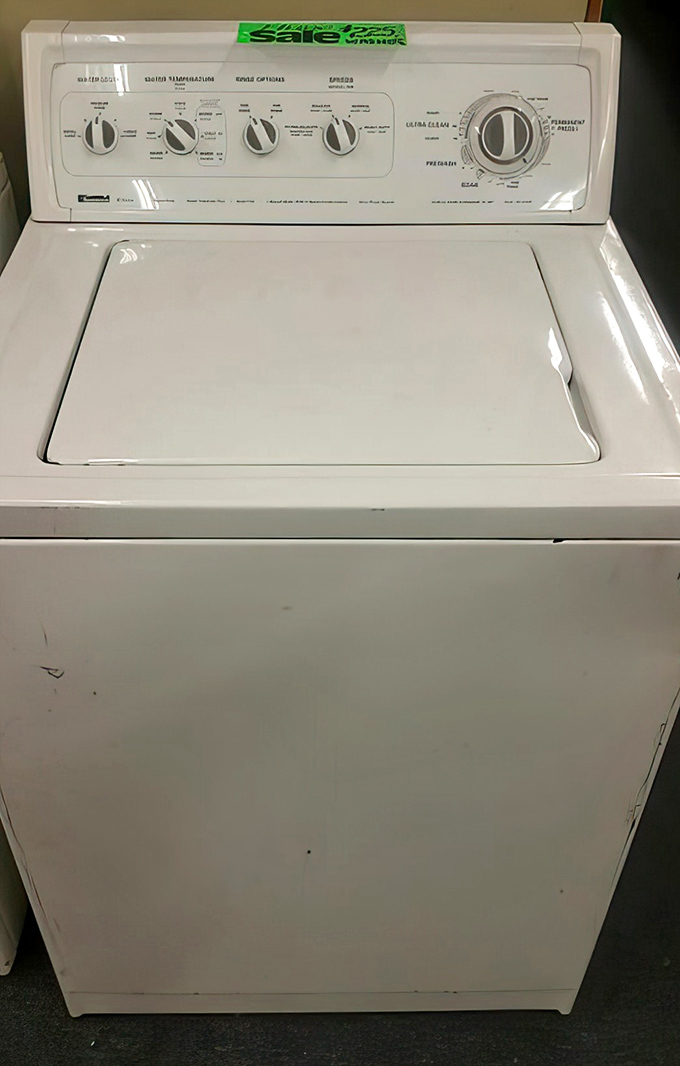 "Slightly used" takes on new meaning with this pristine washing machine &ndash; someone's laundry day is about to get a whole lot brighter.