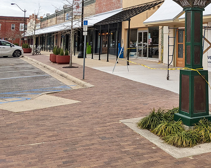 DeFuniak Springs&rsquo; brick-paved streets and vintage storefronts create a warm welcome for visitors. Even the architecture here feels like it&rsquo;s taking life at a slower pace.