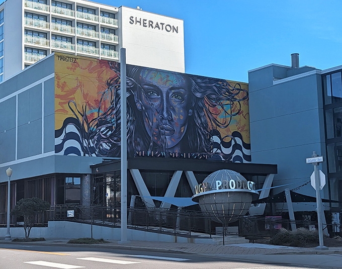 Mellow Mushroom's psychedelic mural makes every pizza dinner feel like a groovy trip back to the Summer of Love.