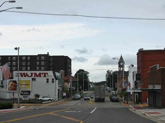 Merrill's downtown street scene &ndash; where empty sidewalks aren't a sign of abandonment but of everyone being at the diner for lunch.