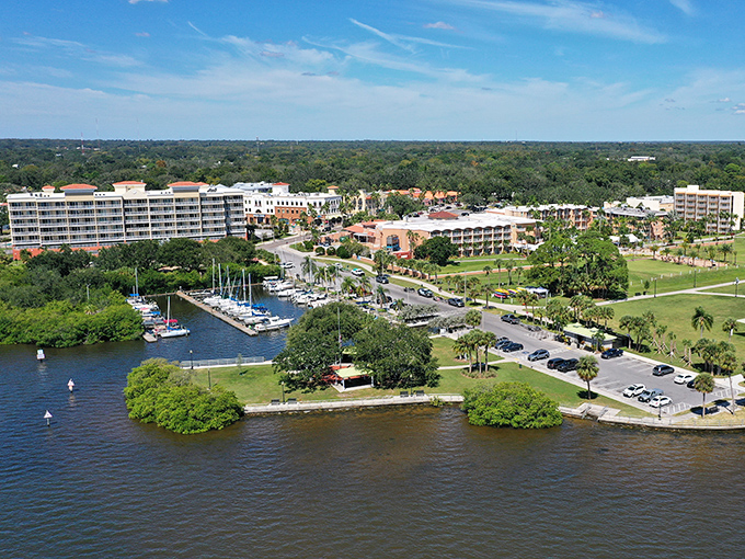 Safety Harbor's waterfront offers peaceful respite from city life. That view of Tampa Bay at sunset is worth a million selfies!