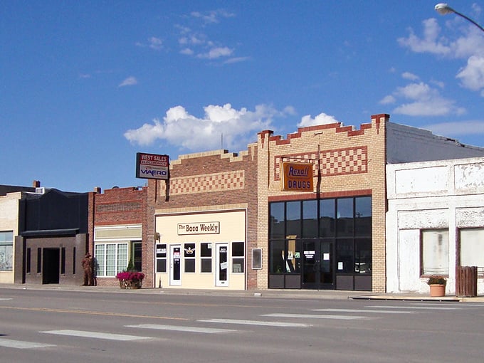 That vintage Rexall Drugs sign isn't the only throwback in Springfield&mdash;so are the 1970s-level housing costs!