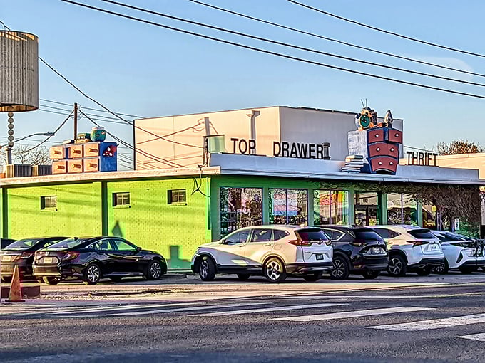 Top Drawer's whimsical exterior promises a thrifting experience as colorful as its walls. Bargain hunting with personality!