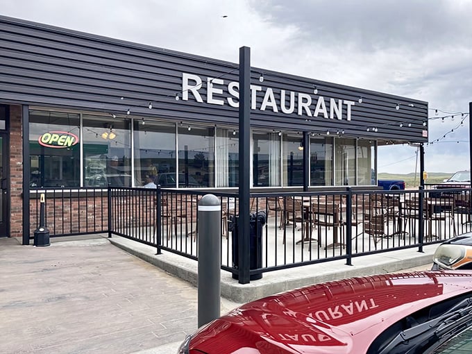 Broken Wheel's sleek exterior houses perfectly functioning comfort food that never disappoints hungry diners. 