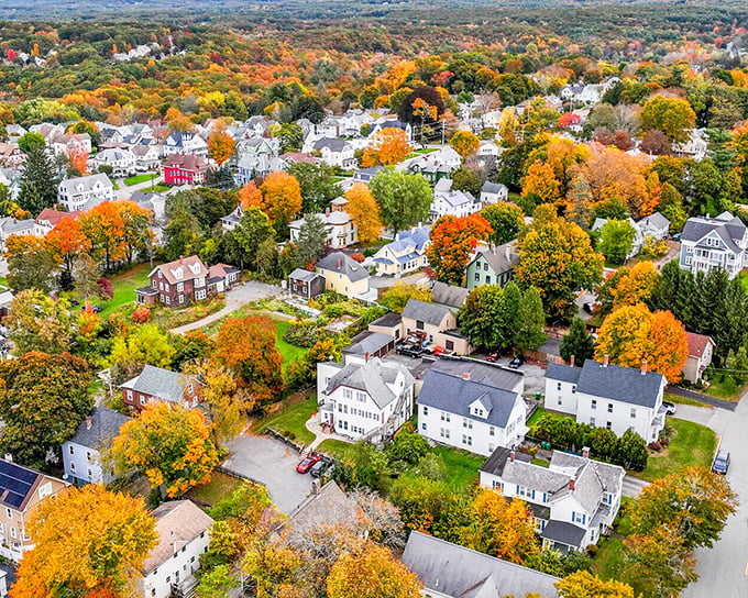 Clinton's downtown invites leisurely strolls past historic buildings housing shops where your dollar goes surprisingly far.