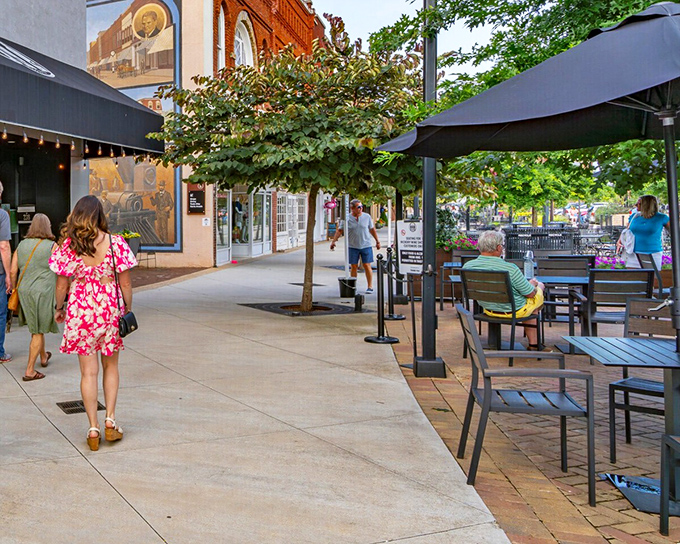 Hickory's outdoor dining scene invites you to linger longer. Those empty chairs are practically calling your name!