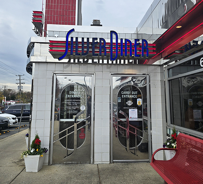 Neon and stainless steel announce breakfast greatness at Silver Diner. Where modern ingredients meet timeless breakfast traditions.