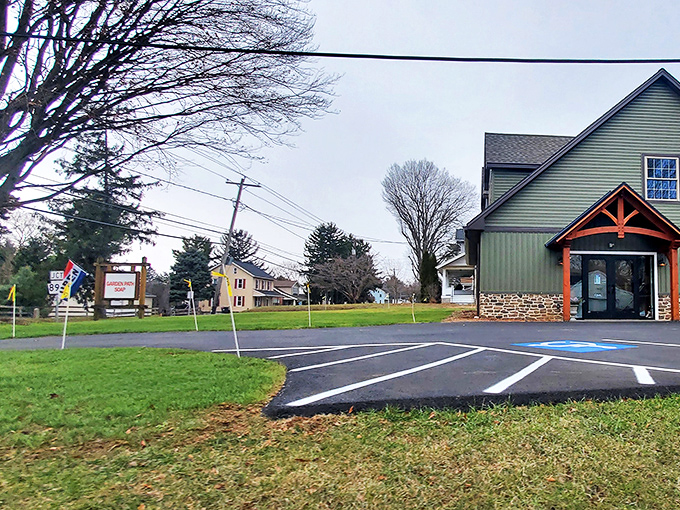 Main Street pottery shops prove that some of life's best treasures are still made by hand.