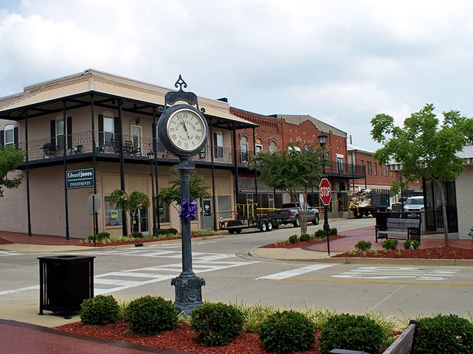 Thomasville's wide main street offers small-town serenity at prices that seem like typographical errors. Those historic buildings house dreams that are actually attainable here.