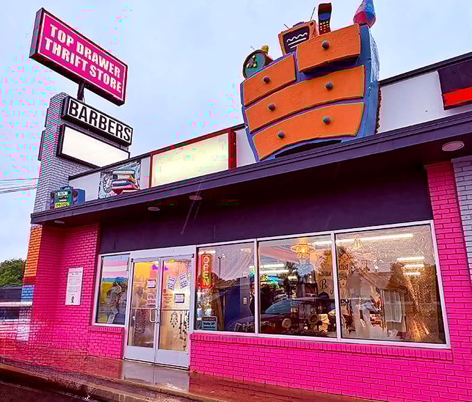 That giant dresser on the roof isn't subtle—and neither are the deals inside. Top Drawer: where thrifting meets art installation!