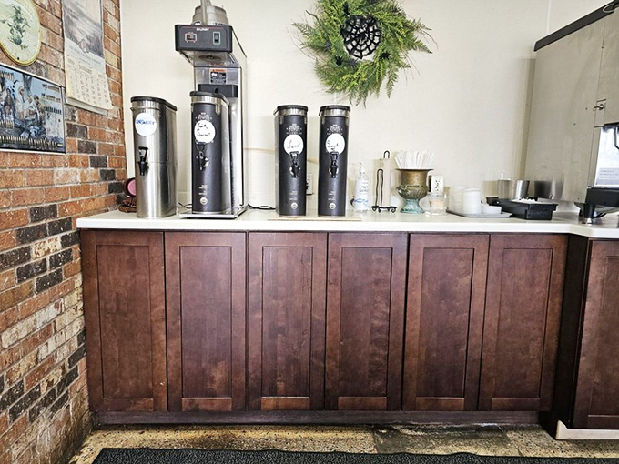 Coffee station that means business – because something needs to keep you awake after the meat-induced euphoria sets in.