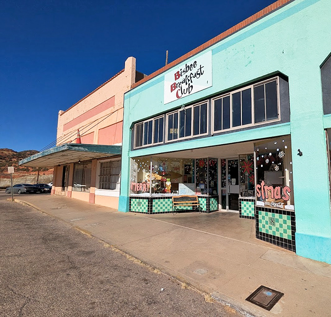 The Bisbee Breakfast Club's cheerful facade promises morning delights that generations of locals have considered the perfect start to any day.