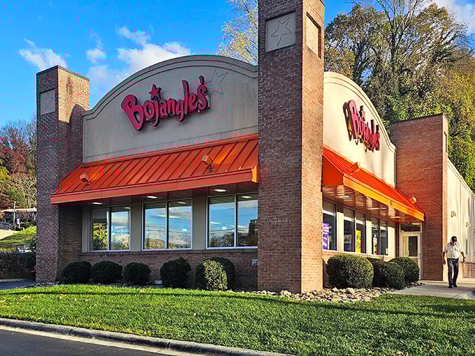 Even Bojangles looks charming in Bryson City. Fast food with a side of mountain views makes those biscuits taste even better.