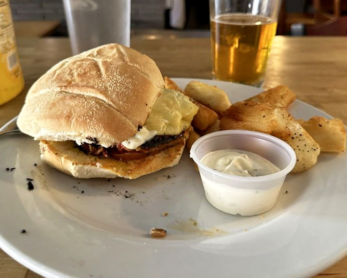 This burger doesn't need fancy toppings to impress&mdash;it lets quality ingredients speak for themselves in a language everyone understands: delicious.