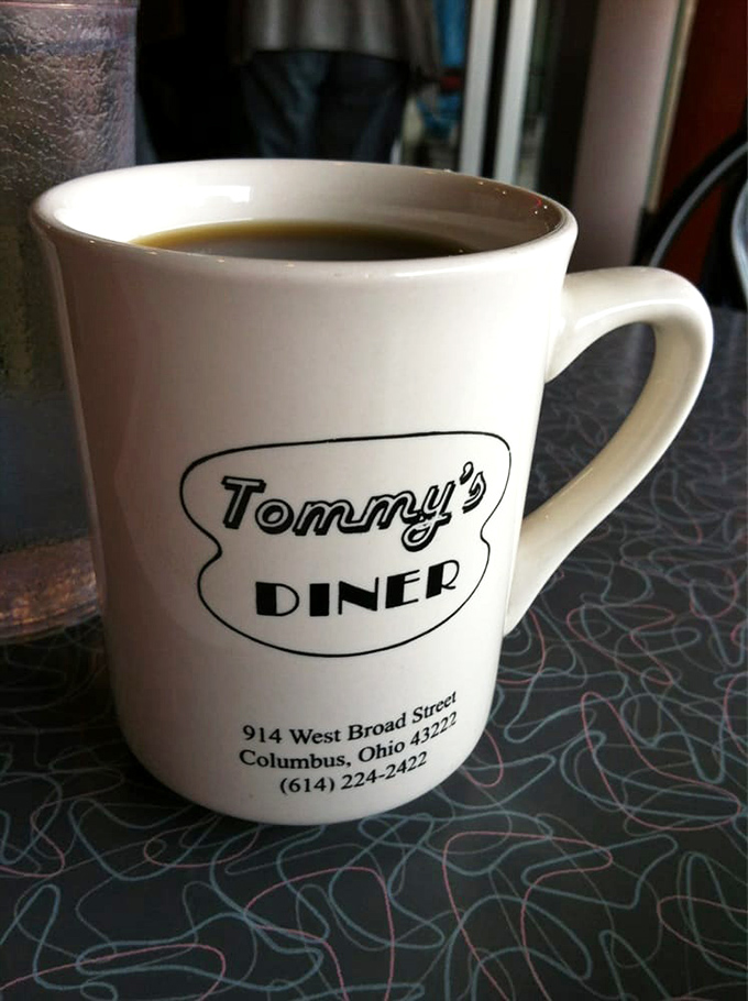 Coffee that stays magically full throughout your meal, like the loaves and fishes but with caffeine and better results.