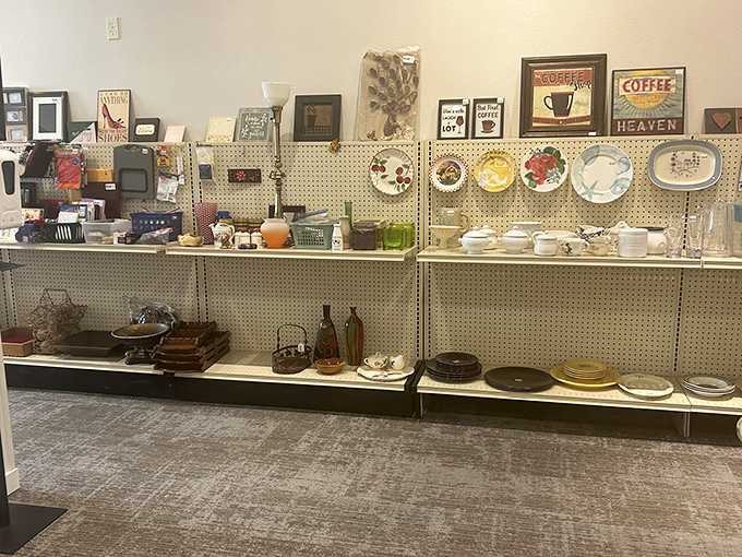 Wall art that tells stories hangs above dishes with history&mdash;decorating inspiration that won't require a second mortgage.