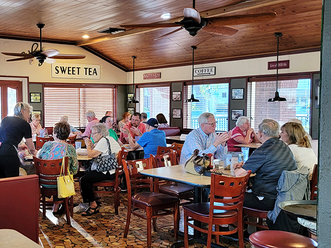 Locals know the drill: find your spot, settle in, and prepare for comfort food that actually comforts.