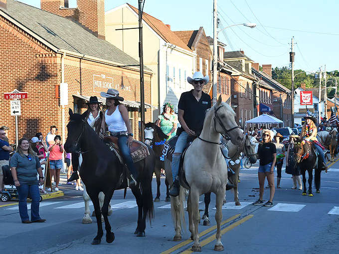 Horse Trading Days brings equestrian elegance to Main Street. No need for Kentucky Derby prices&mdash;this authentic small-town parade delivers charm by the horseshoe.