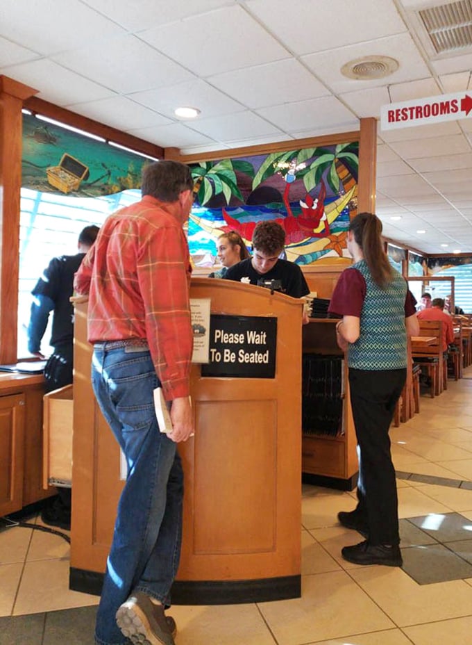 "Please Wait To Be Seated" &ndash; three minutes that feel like forever when rock shrimp anticipation kicks in.