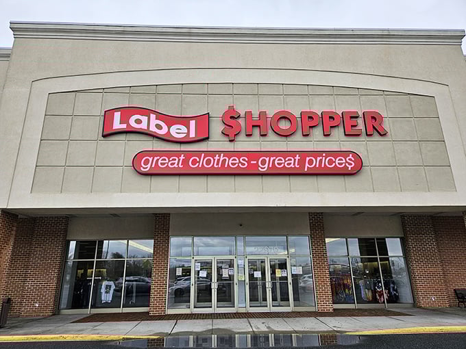 Label Shopper promises retail therapy without the sticker shock – because finding a bargain feels almost as good as the new outfit itself.