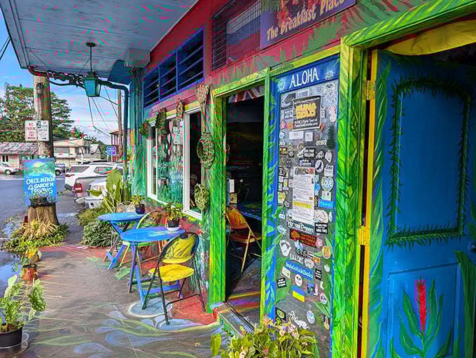 Pele's Kitchen explodes with color like the volcano goddess herself. This is what happens when creativity meets breakfast.