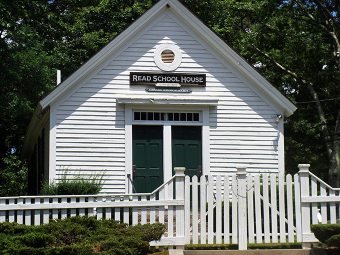 The Read School House stands as a pristine reminder that education once happened without Wi-Fi or metal detectors.