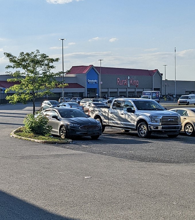 Nestled beside Rural King, this Goodwill location offers both donation drop-offs and shopping opportunities in one convenient stop.