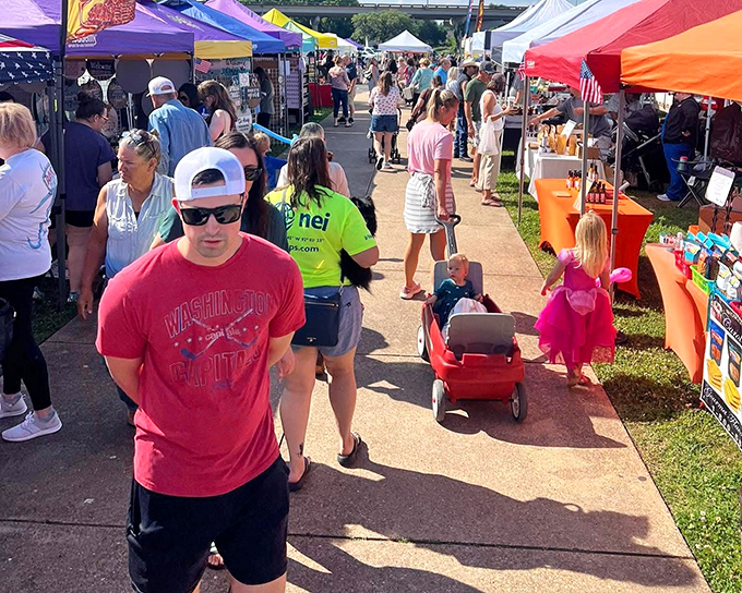 The market's main drag&mdash;where strolling slowly isn't just encouraged, it's practically mandatory for maximum discovery potential.