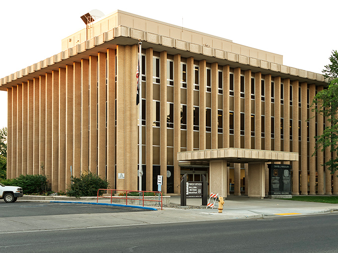 The Wheeler Federal Building stands as a no-nonsense counterpoint to Victorian frills, its mid-century design saying "we mean business" in architectural terms.