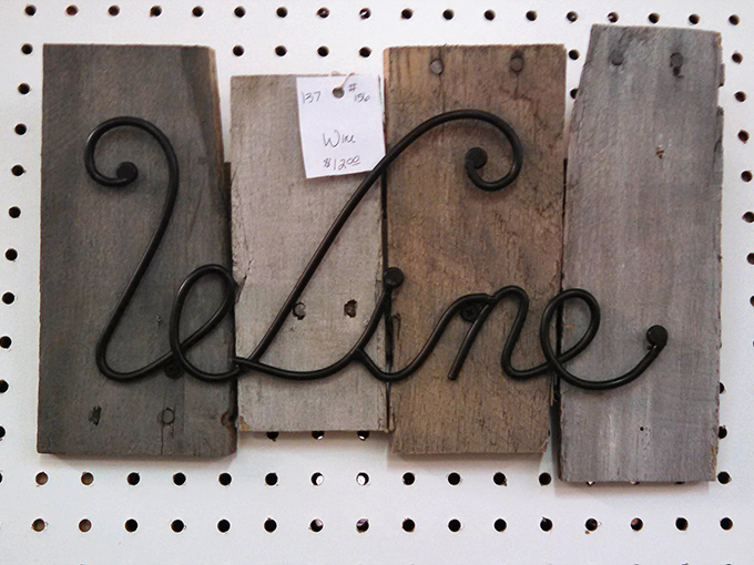 "Wine" your way through this rustic display of reclaimed wood art—perfect for that empty kitchen wall crying out for personality.