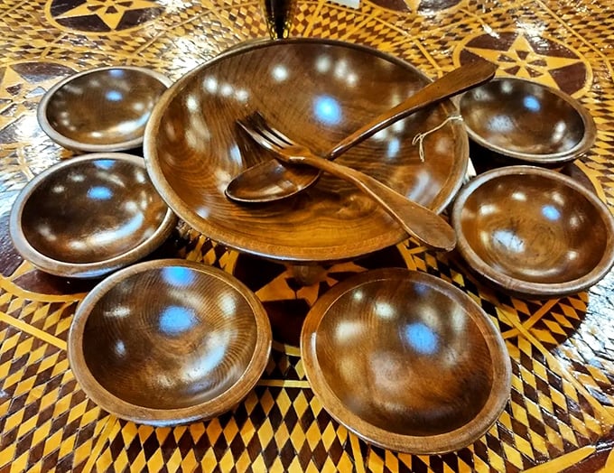 Wooden serving bowls that would make your charcuterie board Instagram-famous. Handcrafted warmth beats plastic every time.