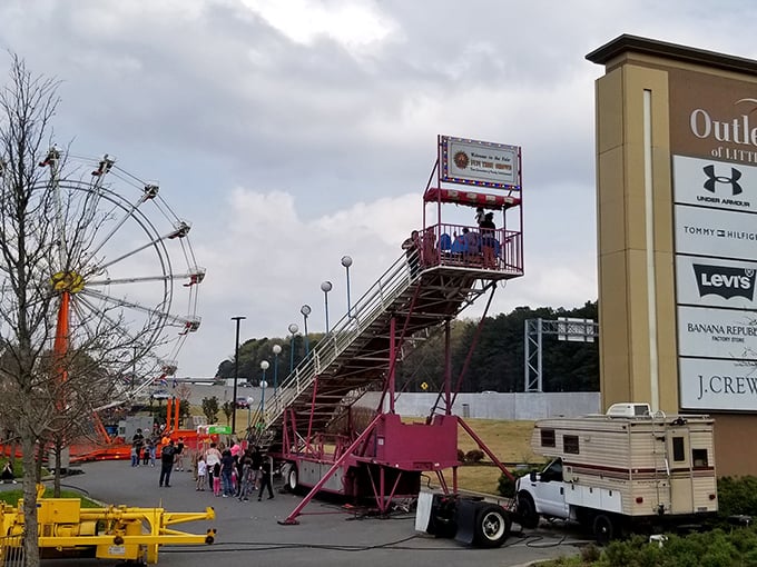Special events transform the outlet experience beyond mere shopping, with carnival rides adding an unexpected touch of whimsy to bargain hunting.