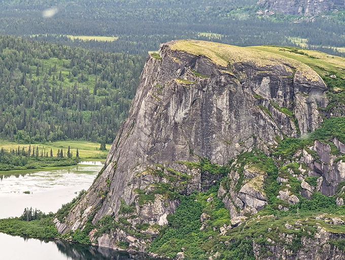Nature's skyscraper puts human architecture to shame. This dramatic cliff face has been standing tall since before architects had drawing boards.