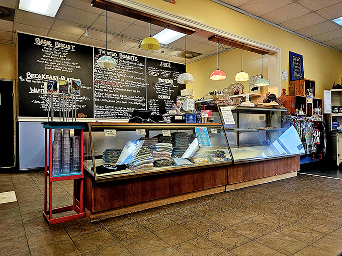 The display counter and menu wall&mdash;where decisions are made, hearts are won, and diets are forgotten. Choose wisely, or better yet, choose often.