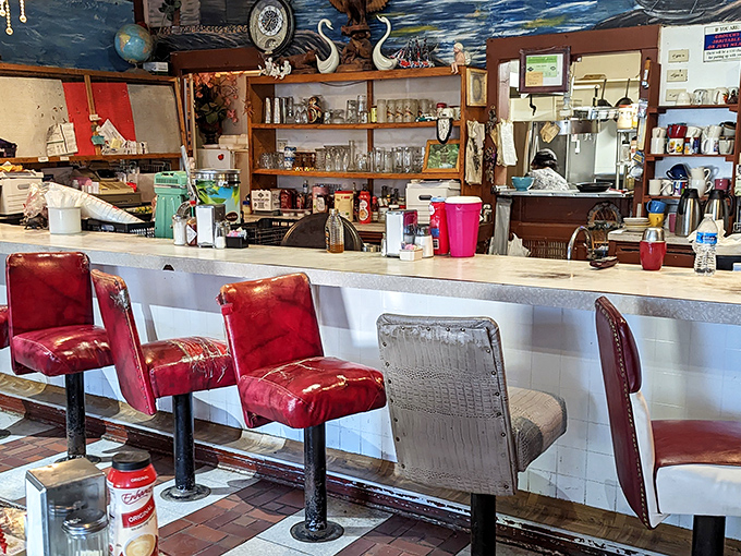Counter seating: where solo diners become part of the diner family and the coffee refills flow as freely as the conversation.