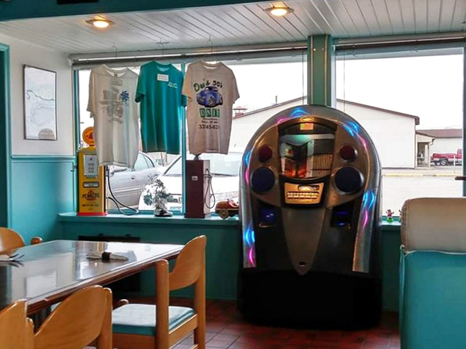 When a diner has its own merchandise, you know they're doing something right in the breakfast department.