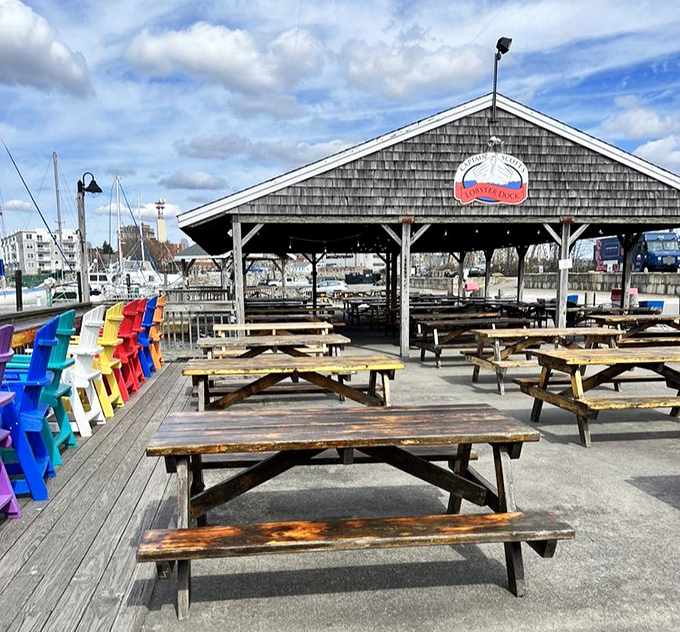 The outdoor patio &ndash; where wooden picnic tables have heard more "mmms" and "ahhs" than a fireworks display.