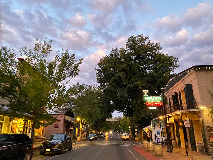 Murphys glows at dusk when the neon signs flicker on, transforming this Gold Country gem into a magical small-town evening escape.