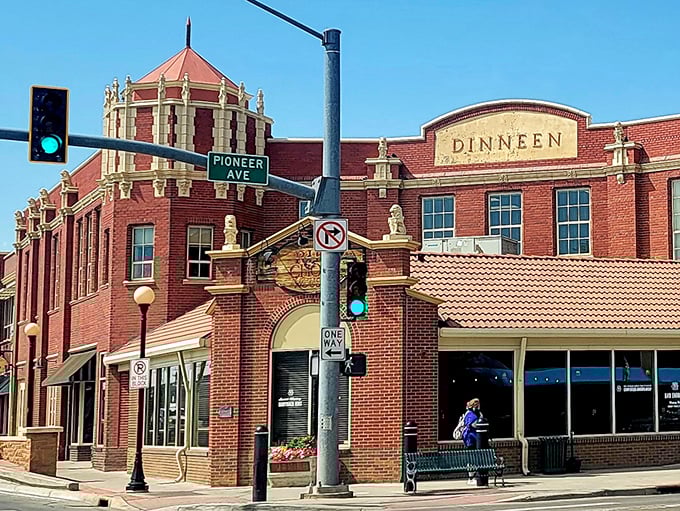 Architectural elegance meets beef brilliance at this downtown Cheyenne cornerstone of carnivorous delight.