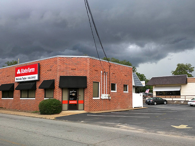 The charming downtown area features a mix of architectural styles that tell the story of this southwest Georgia gem.