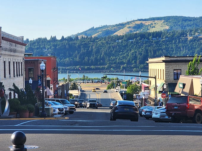 The Columbia River Gorge frames Hood River like nature's own postcard, where scenic beauty never gets old.