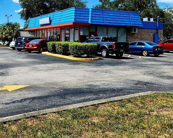 Mama's Kitchen: The unassuming exterior hides a breakfast paradise where portion size is considered a point of pride.