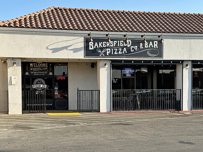 Bakersfield Pizza Co. & Bar promises comfort food with local flair &ndash; because even in oil country, cheese pulls are the most satisfying kind of extraction.