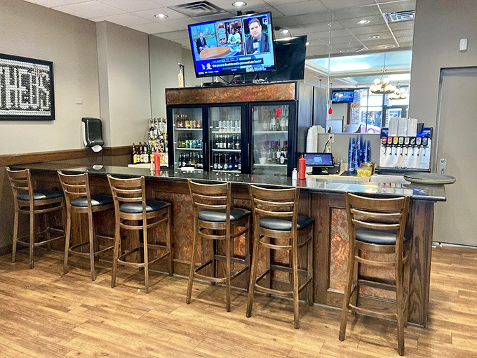 The welcoming bar area where strangers become friends and regulars are treated like family. Cheers would be jealous of this setup.